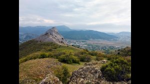 Весенняя палитра в горах Юго-Восточного Крыма. Подъём на гору Бакаташ ( Лягушка). Апрель.