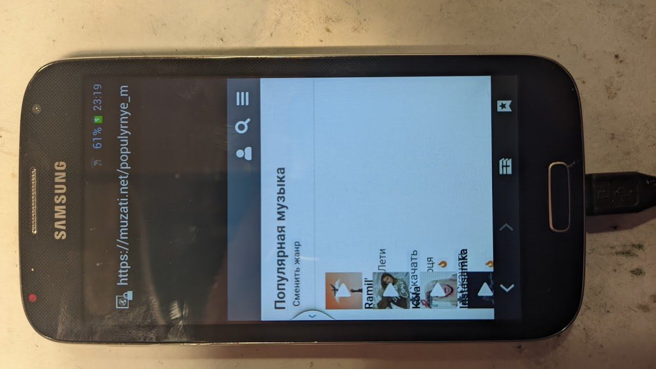 Как проверить зарядку батареи старенького смартфона и небольшой ремонтик.