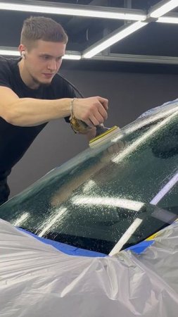 Полировка лобового стекла в Санкт-Петербурге