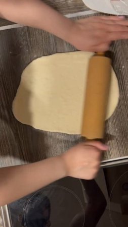 Сосиски в тесте как пух. Рецепт в описании. #cooking #food #foodblogger #easy #shorts
