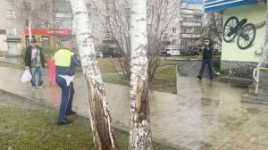 Автотётя сбила пацана на переходе

Безмоторный самокат он вёл рядом