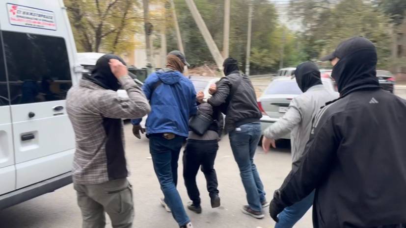 Сотрудники УФСБ задержали астраханца за призывы к экстремисткой и террористической деятельности