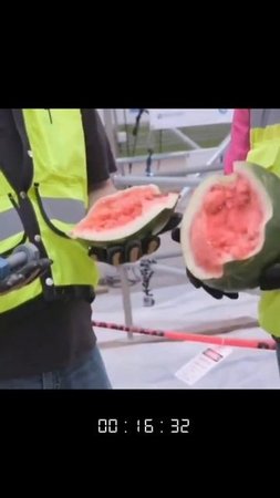 Всегда носите каску, она спасает #реки #рекомендации #рек #топ #shortsvideo