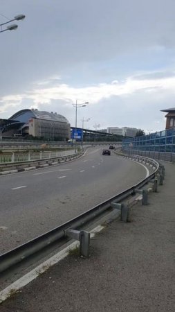 Сочи Адлер сегодня- 2 сентября 2021 после обеда пошёл дождик снова погода ухудшается