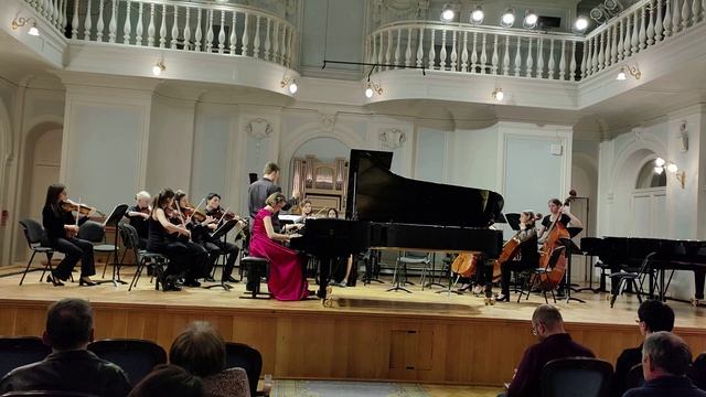 Моцарт. Концерт №12 для фортепиано с оркестром ля мажор - Инна Забрускова, Александр Бородулин