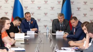 В Народном Совете обсудили актуальные вопросы имущественных и земельных отношений в Республике