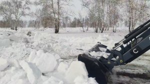 #belarus 952 с КУНом расчищает площадку для подкормки косули.