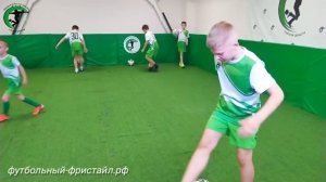 На тренировке по футбольному фристайлу в Томске