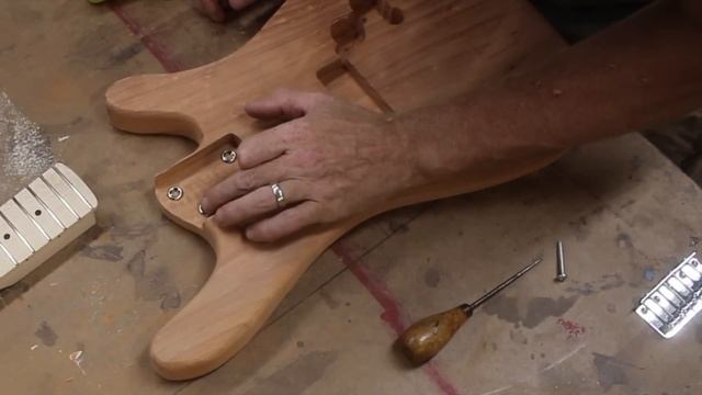 Бас из набора DIY | Производство бас-гитар