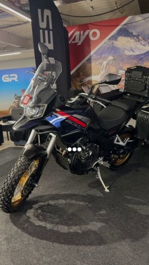 CYCLONE RX600 ADV – туристический эндуро для непростых и протяжённых маршрутов / Роллинг Мото