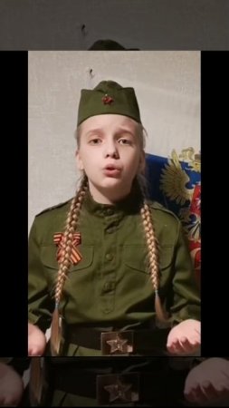 «Горевала на крылечке мать» В. Толочко читает  В. Максименко (с. Петровка)