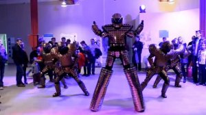 Танцевальное шоу _Золотая армия_ от Русский Hollywood
