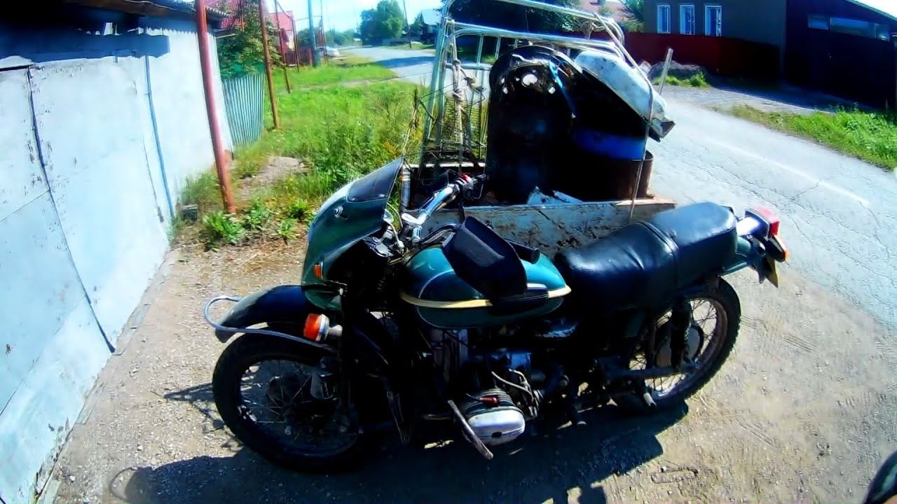 ОтвЁз мотоцикл УРАЛ в металлоприёмку.