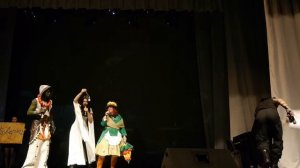 Tanibata 2015 day1 12 Сценка ведущих 005