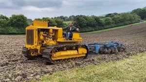 Дисковые бороны по пахоте. Демонстрационный показ с трактором Caterpillar без кабины #тракторист