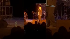 Гоша Куценко на концерте раскрыл схему, как зарабатывать, но не работать