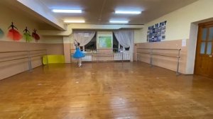 Студия эстрадного танца " Импульс" Рякишева Марина вариация с колокольчиками.