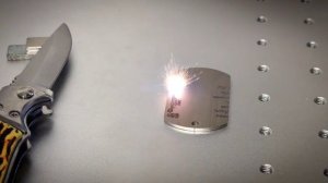 Лазерная гравировка ножа - маленькая надпись не проблема - параметры и настройка.