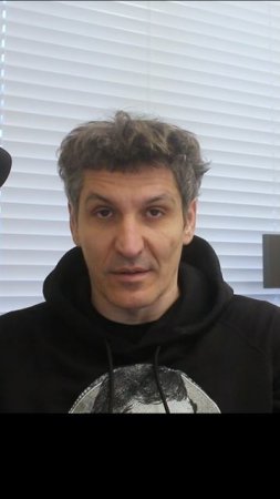 Алексей Омельченко предложил размещать крупноформатные медиаэкраны в крупных ТЦ