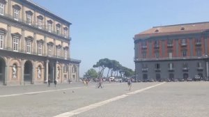 Неаполь, площадь Плебисцита. Napoli, Piazza del Plebiscito.