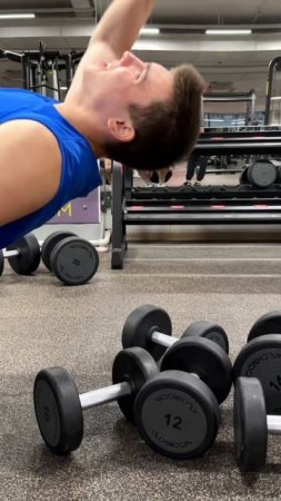 Хорошо что рядом оказался 😂 #прикол #жиза #качалка #фитнес