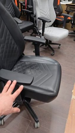 Лайфхак. Косые подлокотники.noblechairs