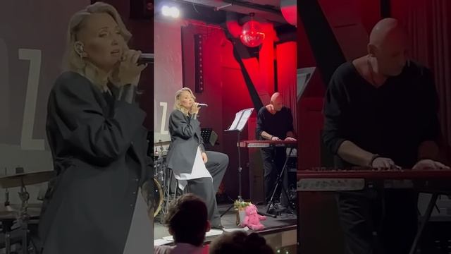 Ульяна Karakoz "Неуловимая". Концерт в клубе "ТехникаБезопасности". Москва. 2025