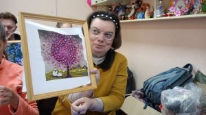 Творчество без границ: как ребята из Алчевской духовной лечебницы нашли себя в вышивке