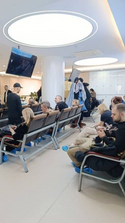 Клиника "ЖУЙКАН" внутри, второй этаж