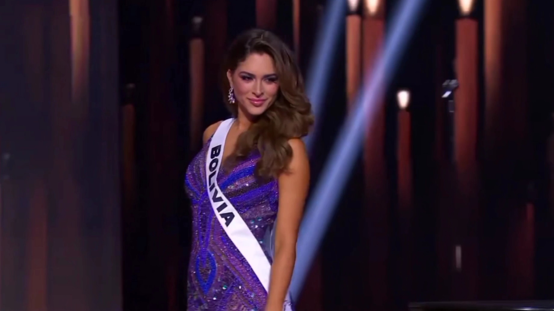 Боливия Вечернее платье Мисс Вселенная 2024 Топ 12 Bolivia Miss Universe 2024 (73) Evening gown