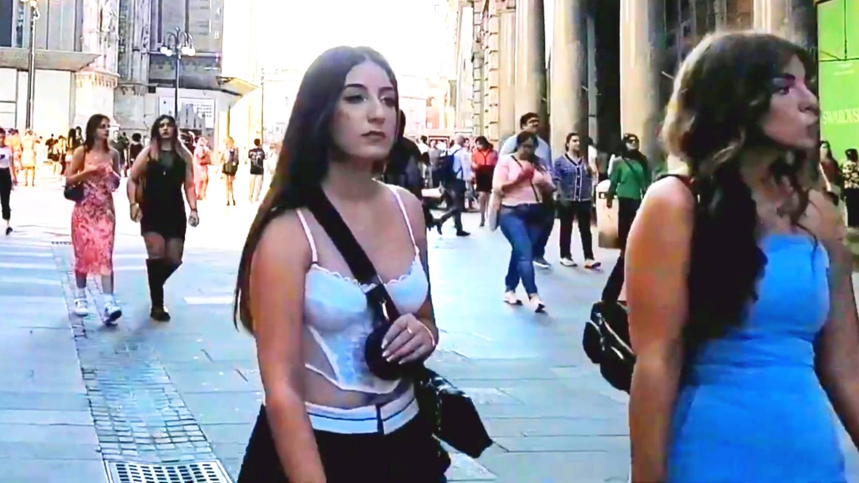 🇮🇹 Милан Италия центр города женщины 🇮🇹