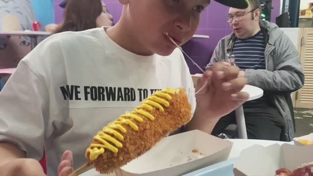 Корейский фаст-фуд OMMA #корндог