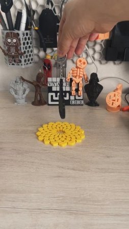 ссылки в комменте_описании_Брелок Assassins Creed Ассасинс Крид (подвеска)