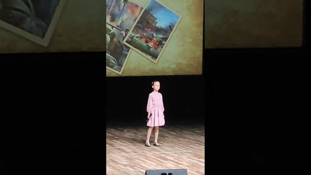 Студия эстрадного искусства - Иванова Полина «Отмените войну»