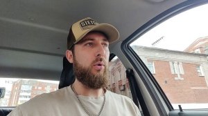 10 лет не получал зарплату)
