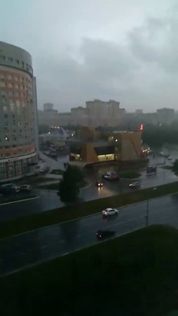 Дождь в нижневартовске из сочи дождь пришел#shorts