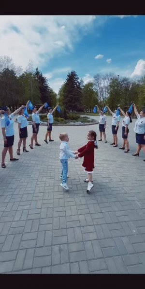 Сотрудники ИК-14 и СИЗО-3 приняли участие в танцевальном флешмобе