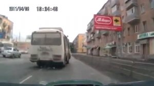 АВТОБУС ПРИКОЛ 2015 Невероятный манёвр