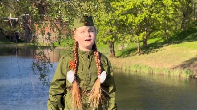 "Щербатый месяц"