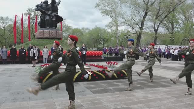 На пост №1 в 48 раз заступили школьники столицы Хакасии