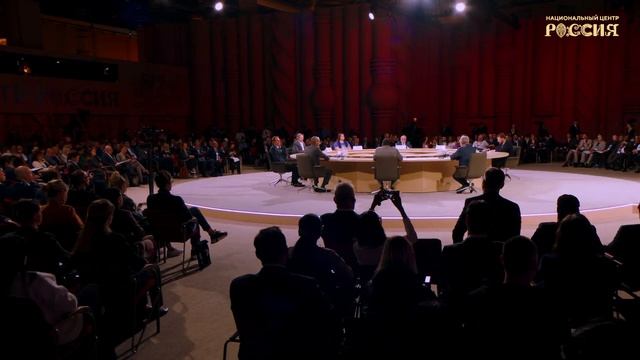 Итоги Открытого диалога: тысячи идей и смелых мыслей о будущем мировой экономики
