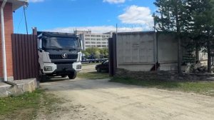 Отгрузка самосвал SHACMAN SX331863366 8х4