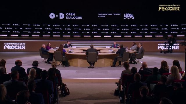 «Идеи будущего рождаются здесь»: Максим Орешкин о принципах успешного диалога