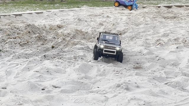 #toyota #landcruiser79 #mn82