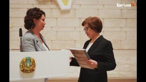 Архивные документы о подвиге Рахымжана Кошкарбаева переданы музею в Алматы