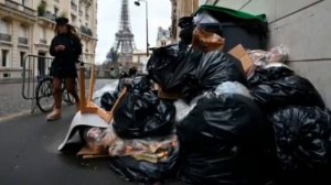 Французский премьер забил в колокола и заявил, что финансы Франции поют романсы