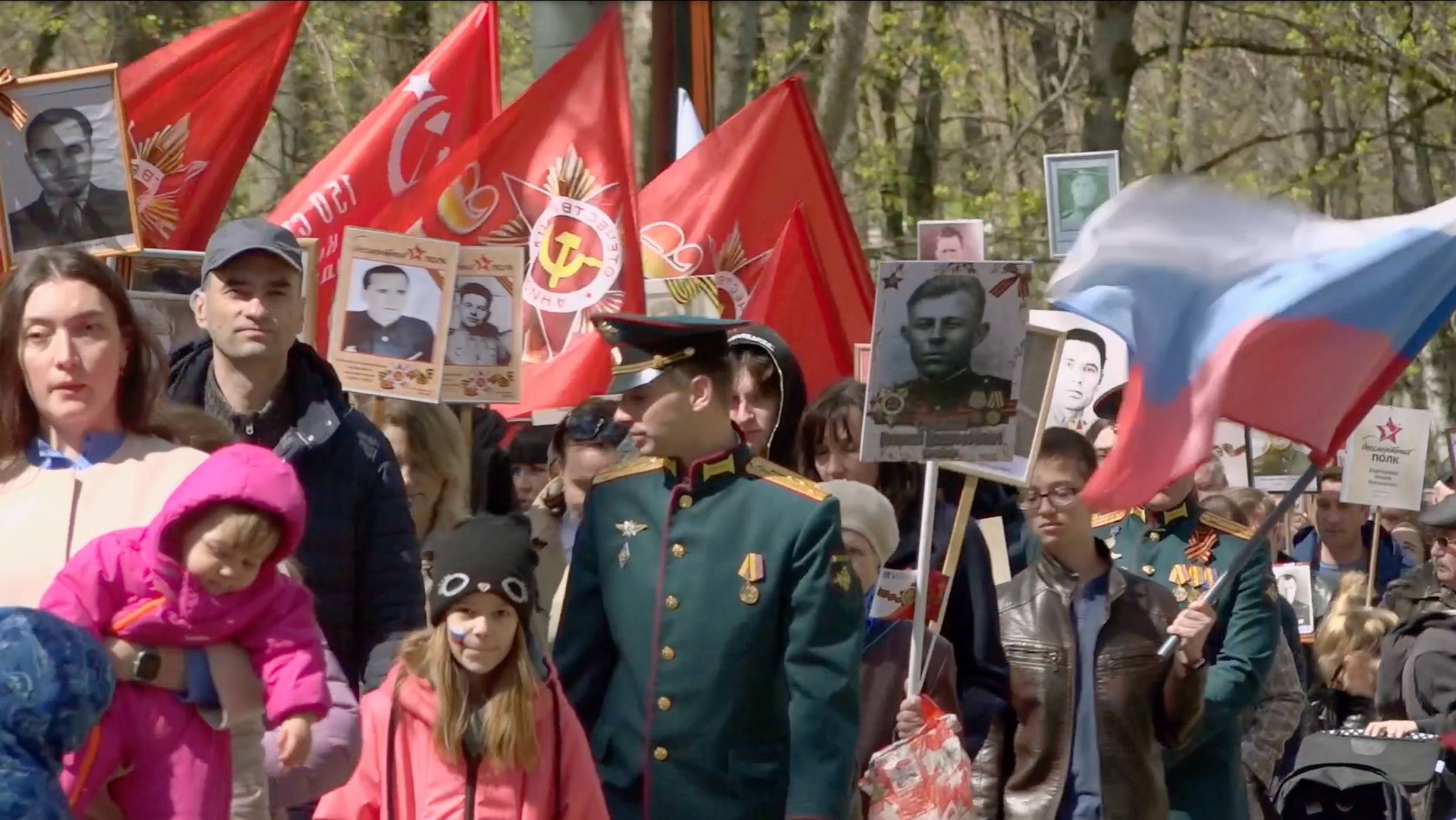 Бессмертный полк. Власиха. Фрагмент док. фильма «ОТЕЦ АЛЕКСАНДР»