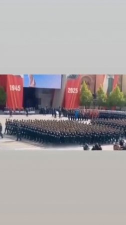 "Группа крови" Виктора Цоя на репетиции парада в Москве