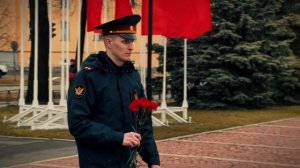 Сотрудники СИЗО-1 города Петрозаводска возложили цветы к Вечному огню