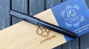 Перьевая ручка Cypress Carbon Black - ручка из углеволокна